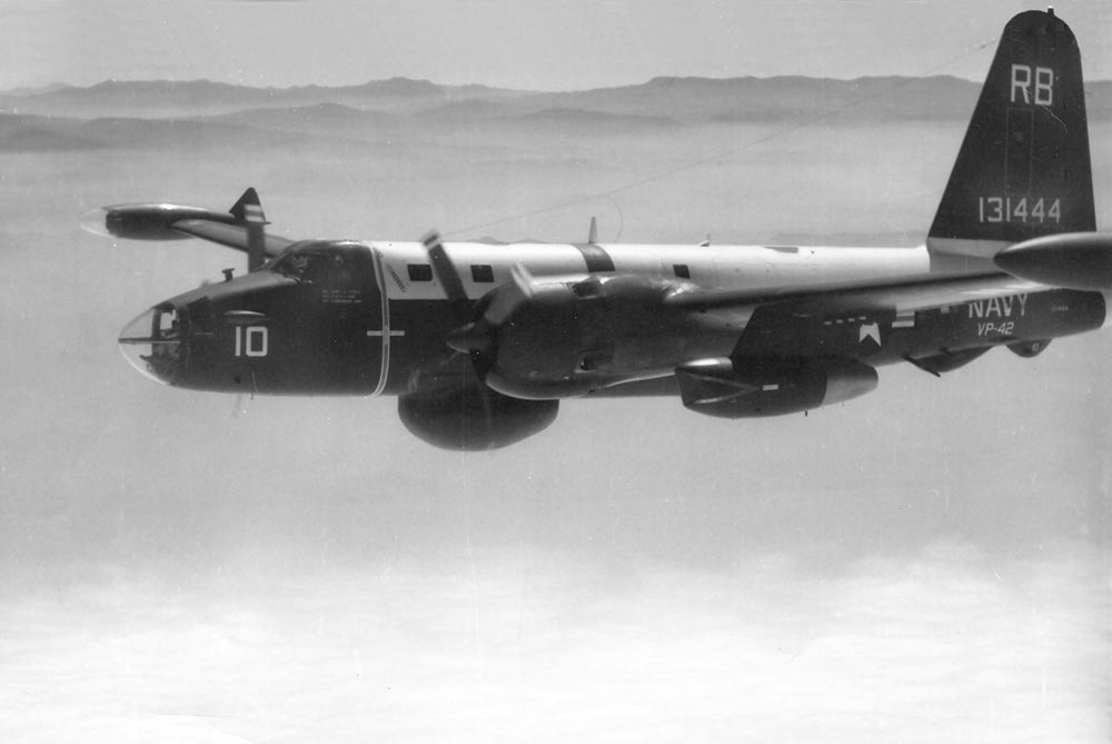 US Navy type BPH-2 helmet / Vietnam era - FLYING HELMETS AND ...