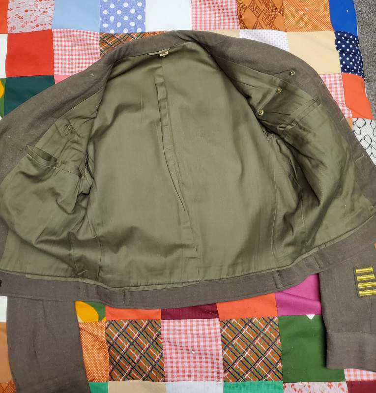 Possible D-day ESB ike - UNIFORMS - U.S. Militaria Forum