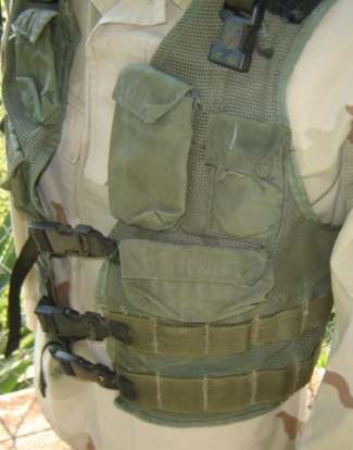 1980s era Delta used rigger made vest - FIELD & PERSONAL GEAR SECTION ...
