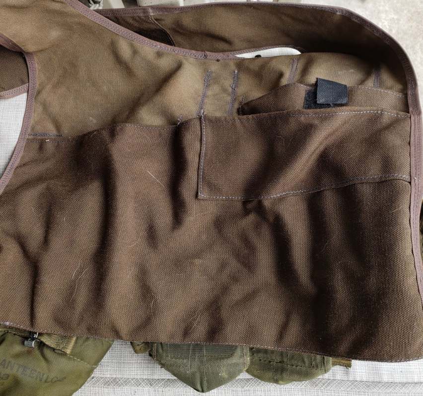 1980s era Delta used rigger made vest - FIELD & PERSONAL GEAR SECTION ...