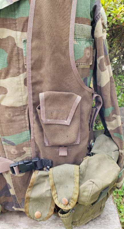 1980s era Delta used rigger made vest - FIELD & PERSONAL GEAR SECTION ...