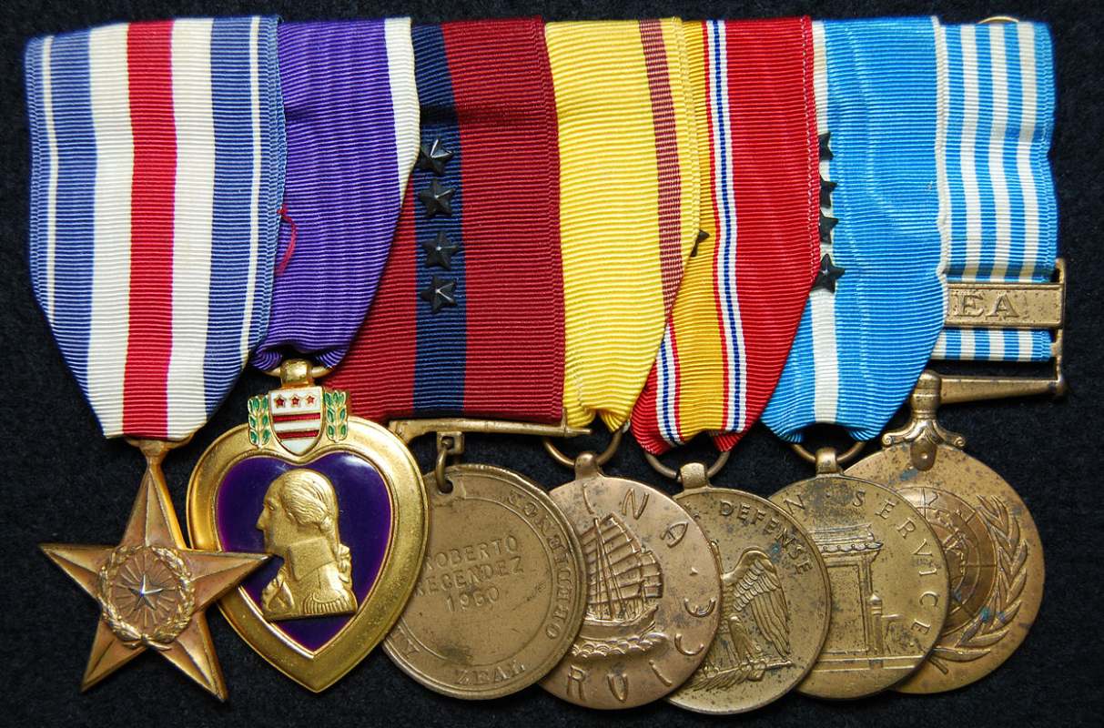 Bar Mounted Silver Star/Purple Heart Group to Marine Corps Chosin ...