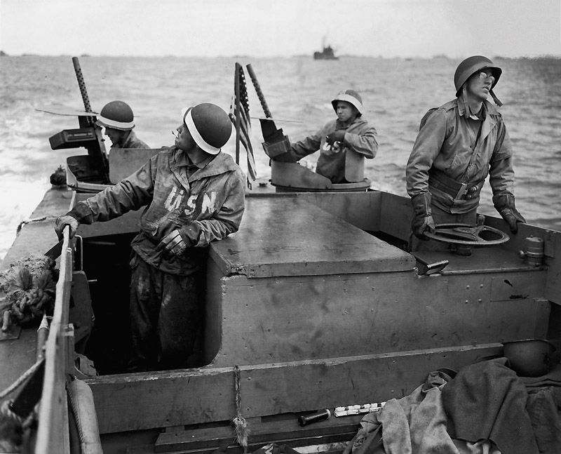 D-DAY navy sold - NAVY & COAST GUARD HELMETS - U.S. Militaria Forum