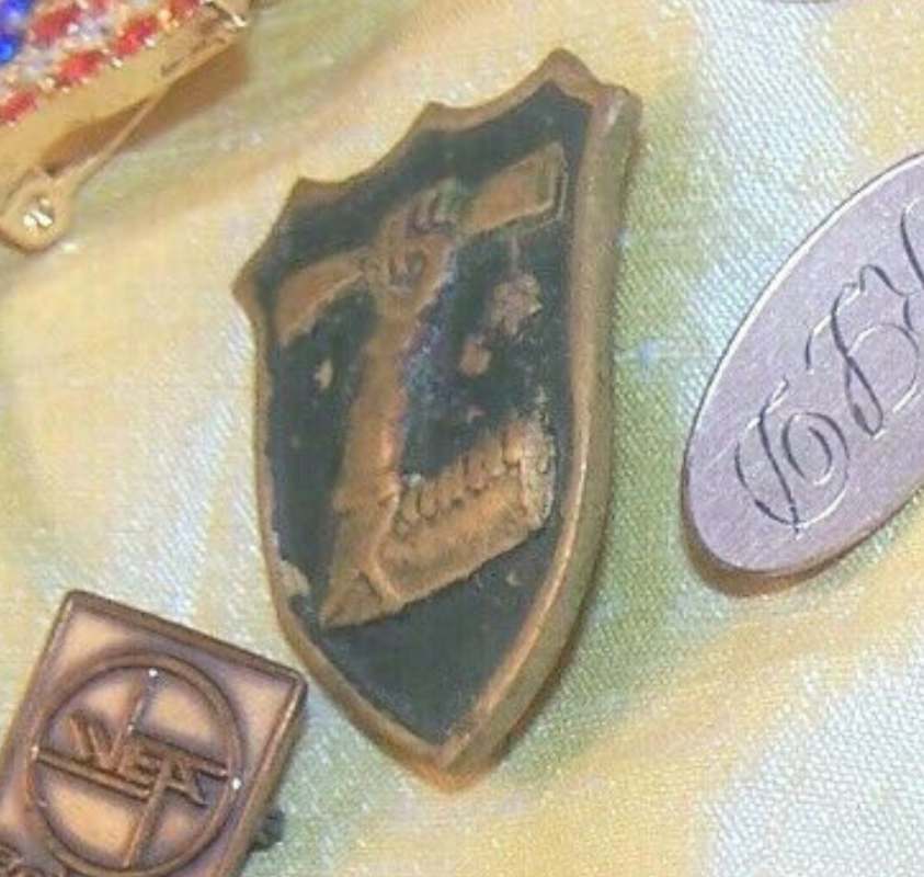 Need Help With ID: 738th MP Bn - DISTINCTIVE UNIT INSIGNIA / UNIT ...