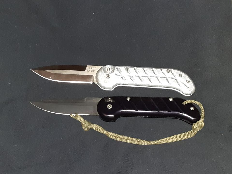SEAL KNIFE QUESTION - EDGED WEAPONS - U.S. Militaria Forum
