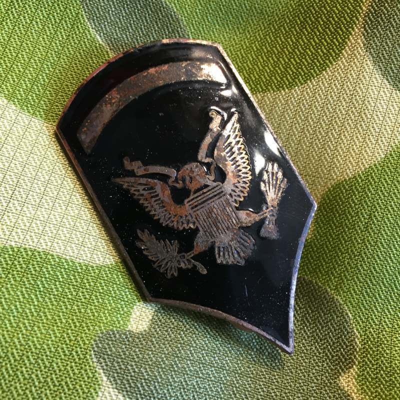 Help with Metal Sergeant Chevron - ARMY (INCLUDING USAAC/AAF) - U.S ...
