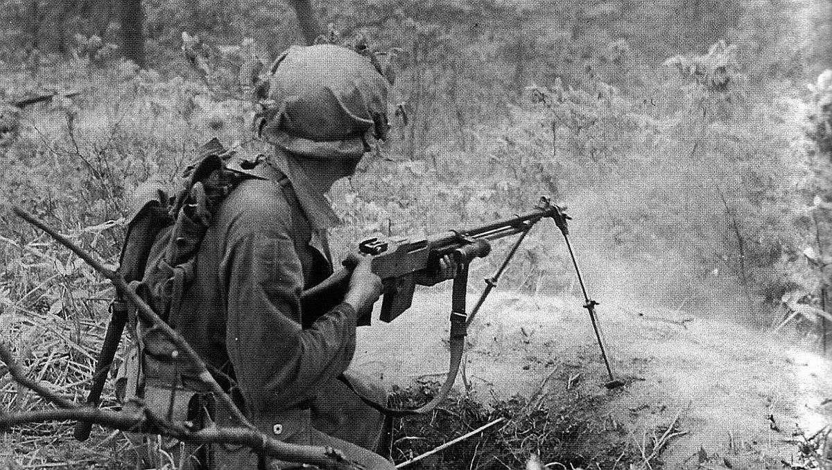 M1944 and M1945 Pack System In Europe/PTO - FIELD & PERSONAL GEAR ...