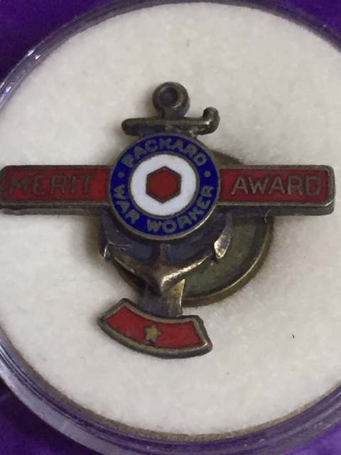 WW2 PACKARD WAR WORKER MERIT AWARD PINS - HOMEFRONT & THE WAR EFFORT ...