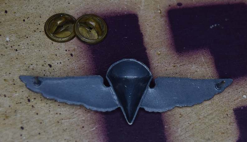 Navy/USMC Parachutist Badge in Silver? - AIRBORNE, GLIDER TROOPS ...