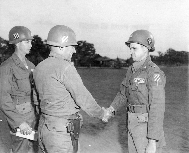 Patches in action: Photos of SSI being worn by the troops. - Page 206 ...