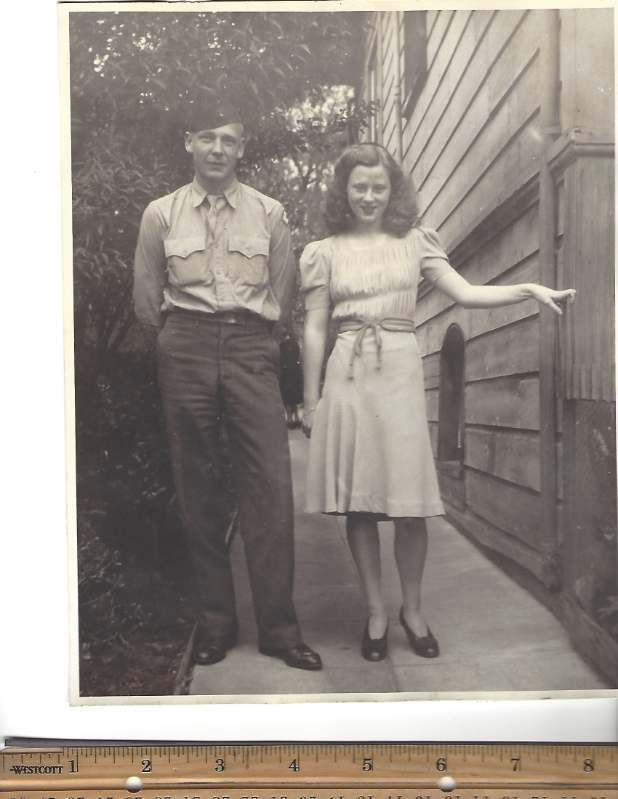 WWII Couples Studio Photos - Page 5 - INDIVIDUAL & UNIT PORTRAITS - U.S ...