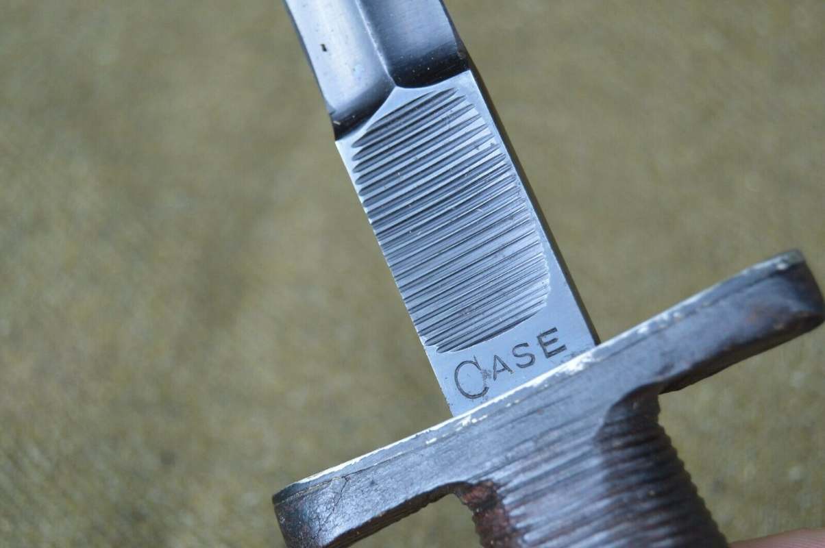 "1 of 70 ORIGINAL WW2 US Navy CASE V42 STILLETTO COMMANDO knife V-42 ...