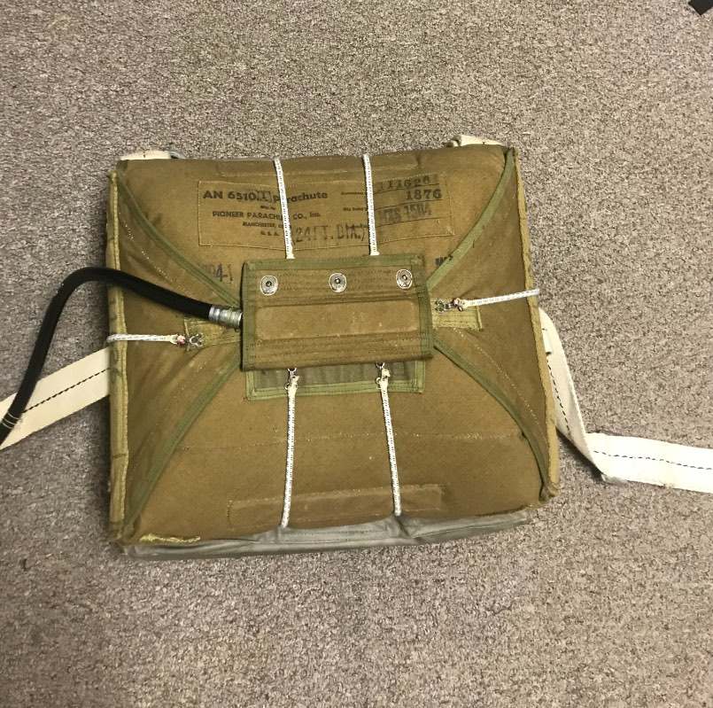 USN Qas Parachute rig - SURVIVAL GEAR - U.S. Militaria Forum