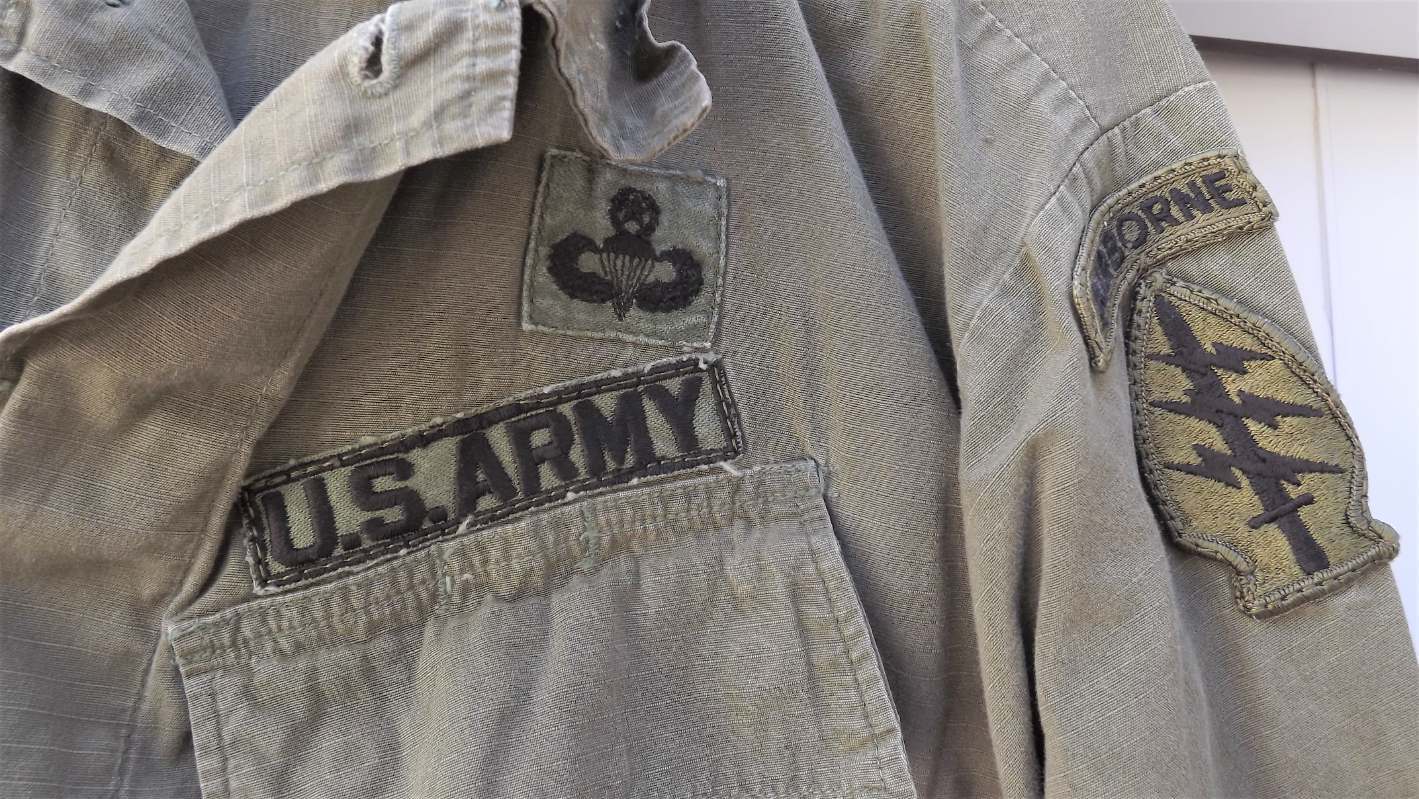 How to date this SF uniform - UNIFORMS - U.S. Militaria Forum