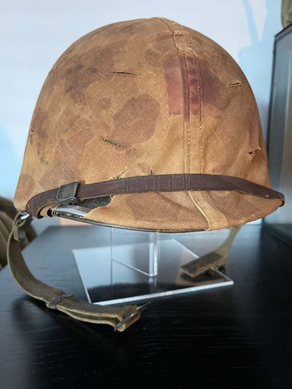 WW2 USMC Shore party helmet - what a theatre used helmet should look ...
