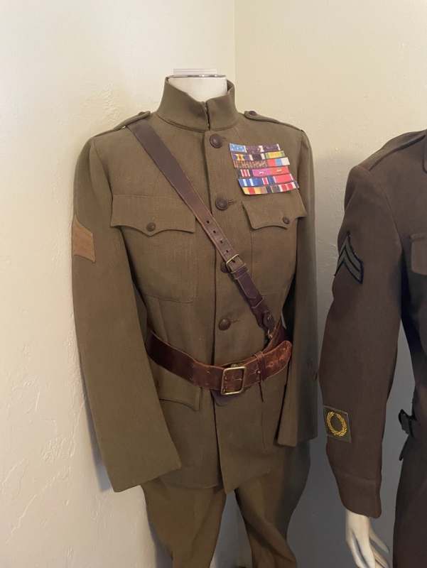 Charles D Barger -MOH - UNIFORMS - U.S. Militaria Forum