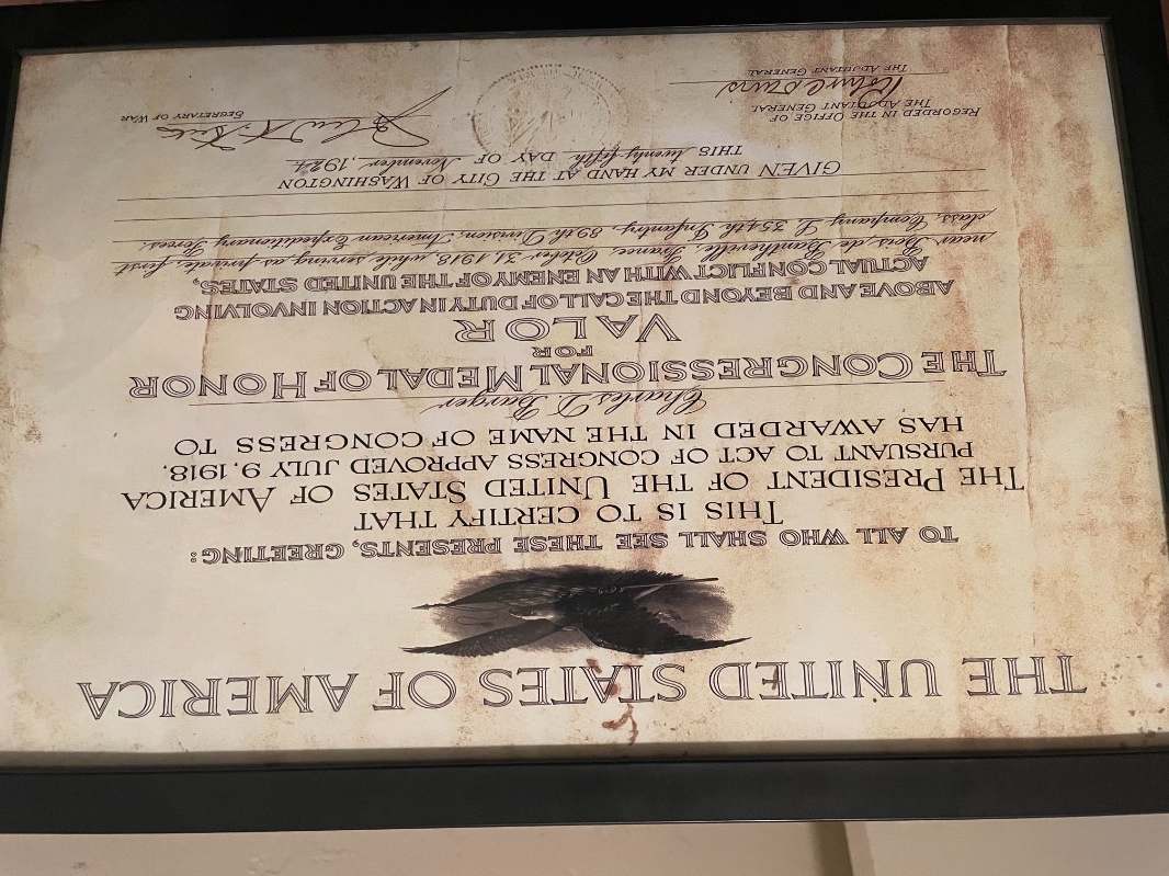 Charles D Barger -MOH - UNIFORMS - U.S. Militaria Forum