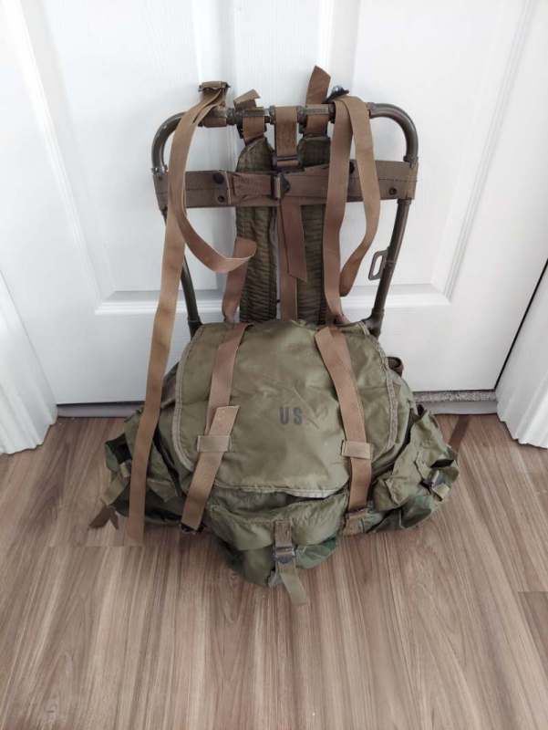 Vietnam era Lightweight Ruck - FIELD & PERSONAL GEAR SECTION - U.S ...