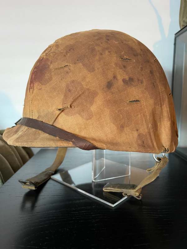 WW2 USMC Shore party helmet - what a theatre used helmet should look ...