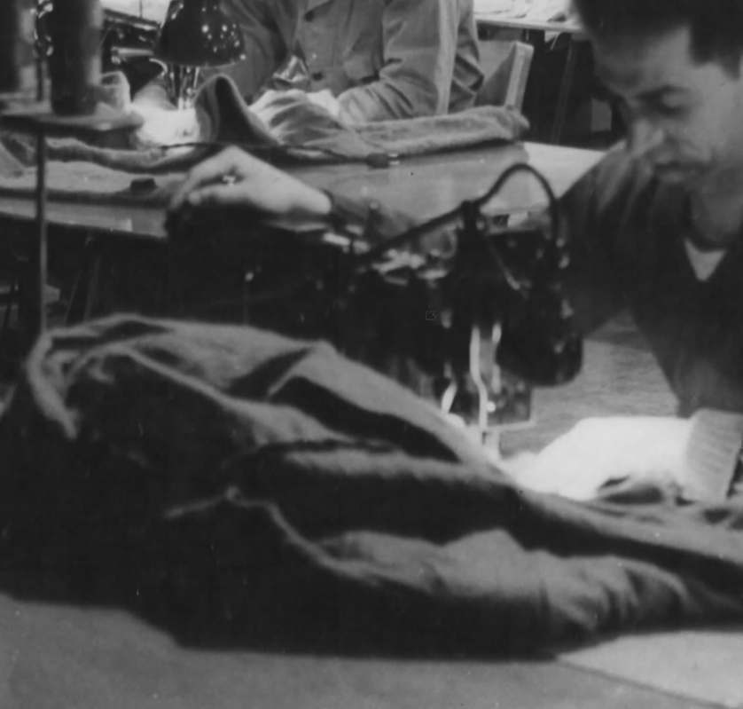 WWII Sewing Machines - FIELD & PERSONAL GEAR SECTION - U.S. Militaria Forum