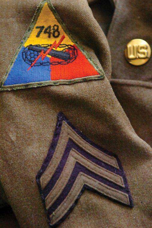 748th Tank Battalion Uniform w/SSM & 2 PH - UNIFORMS - U.S. Militaria Forum