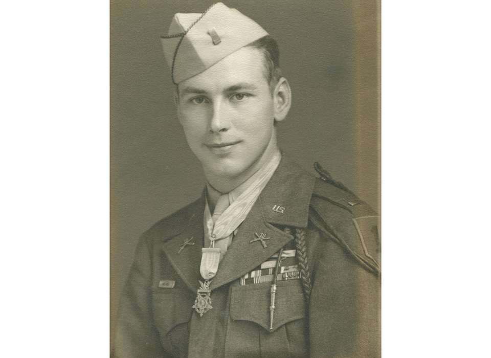 Two WWII Portraits where a Khaki Cap Is Worn With The OD Dress Uniform ...