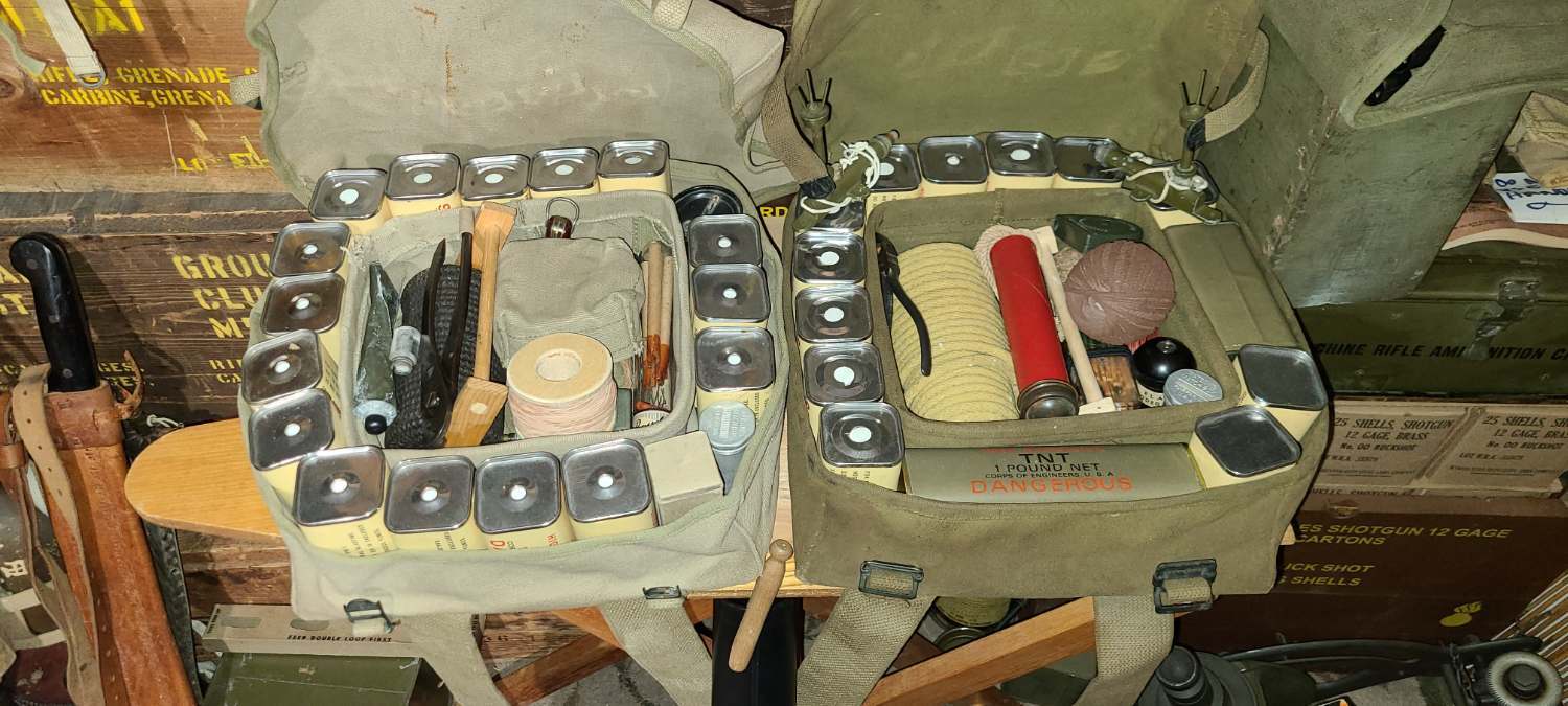 Demolition packs WW2 - ORDNANCE - U.S. Militaria Forum