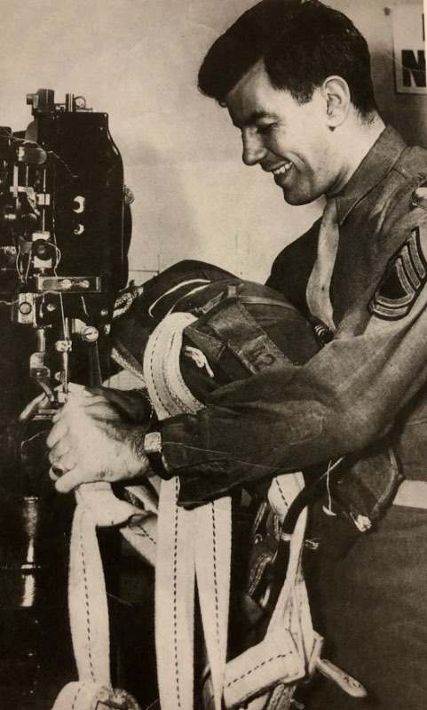 WWII Sewing Machines - Page 2 - FIELD & PERSONAL GEAR SECTION - U.S ...