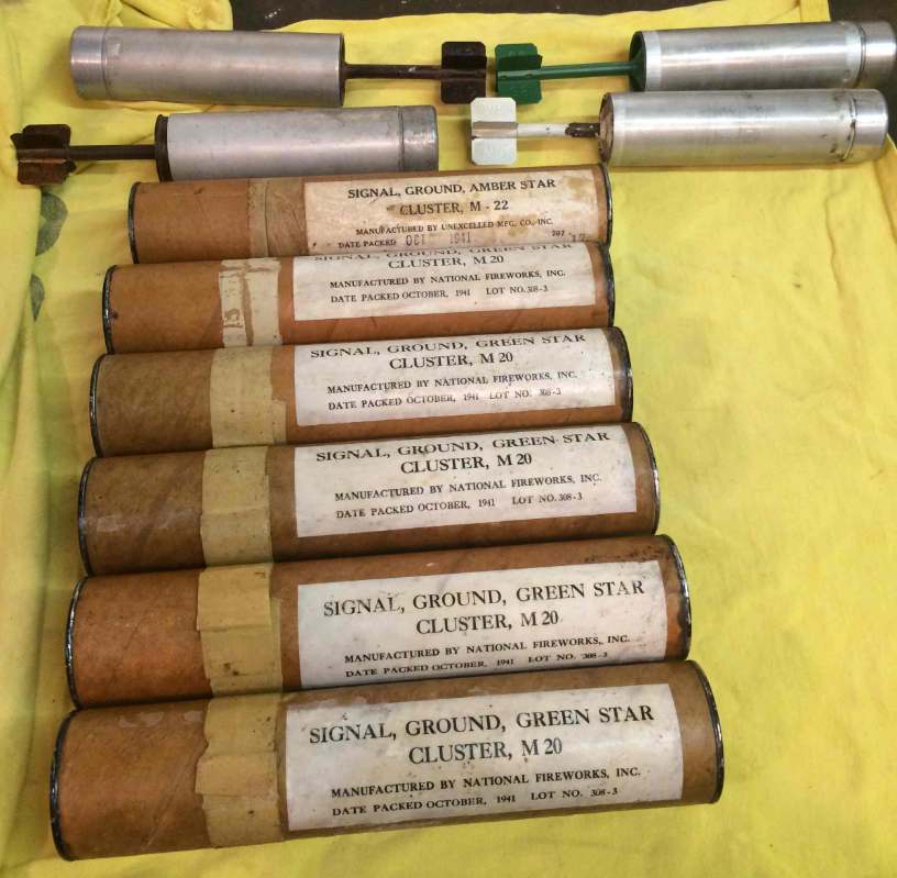 Signal, Ground, Green Star Cluster M20 - ORDNANCE - U.S. Militaria Forum