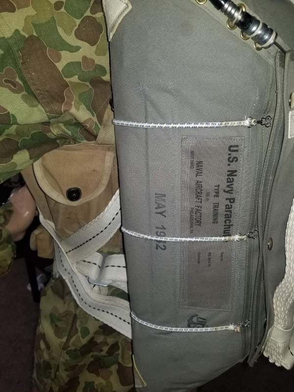 What would paramarines wear? - UNIFORMS - U.S. Militaria Forum