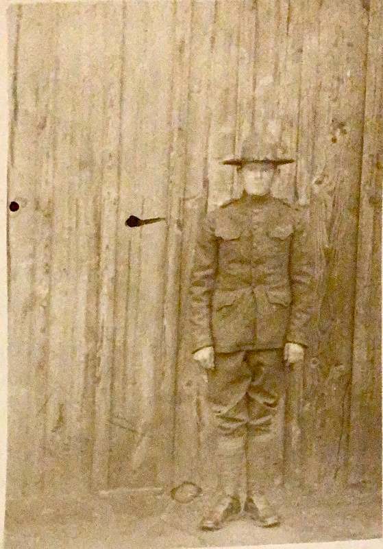Early 1900s uniforms? Army? - UNIFORMS - U.S. Militaria Forum
