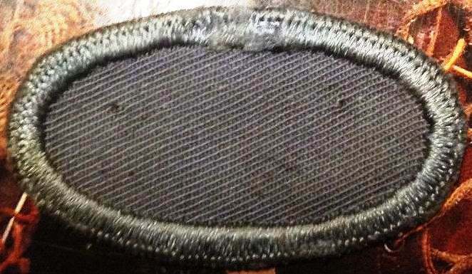 Felt airborne oval (WW2 construction?) - 401st GIR? - CAN YOU IDENTIFY ...
