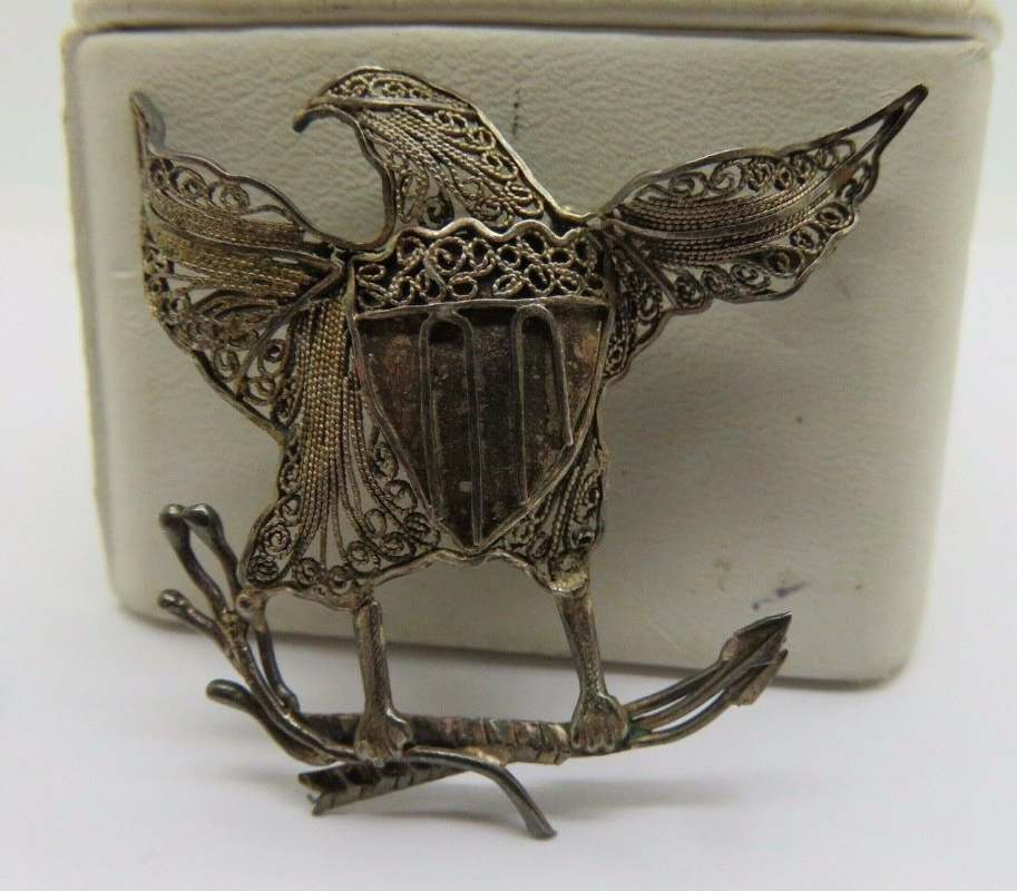 Help With Hallmark on Patriotic Eagle Pin - HOMEFRONT & THE WAR EFFORT ...