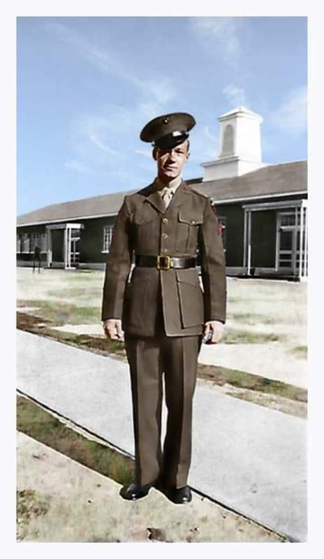 7 Dec 1941, the Story of Two Marines that Survived - UNIFORMS - U.S ...