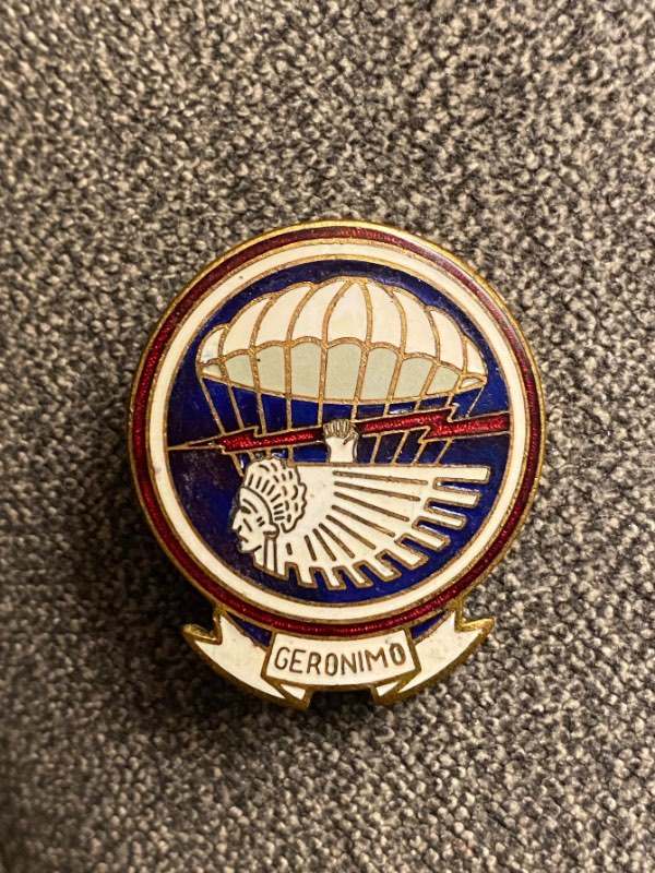 Gemsco NY pin back 101st Airborne 501st PIR DUI - WW2? - DISTINCTIVE ...