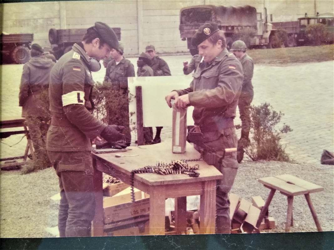 Mid-late 70s photos? - EPHEMERA, PHOTOGRAPHS & MILITARY ARTWORK - U.S ...