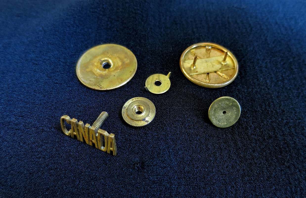 FSSF Collar Discs - Wartime Variants? - BRANCH OF SERVICE COLLAR BRASS ...