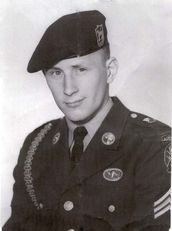 US Army berets - blue, black, green, maroon, tan... - Page 32 ...