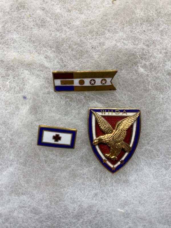 Group of 3 Unidentified Homefront Pins - HOMEFRONT & THE WAR EFFORT - U ...