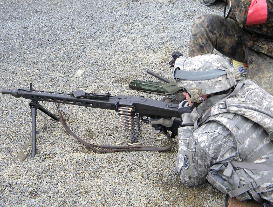 Mid-late 70s photos? - EPHEMERA, PHOTOGRAPHS & MILITARY ARTWORK - U.S ...