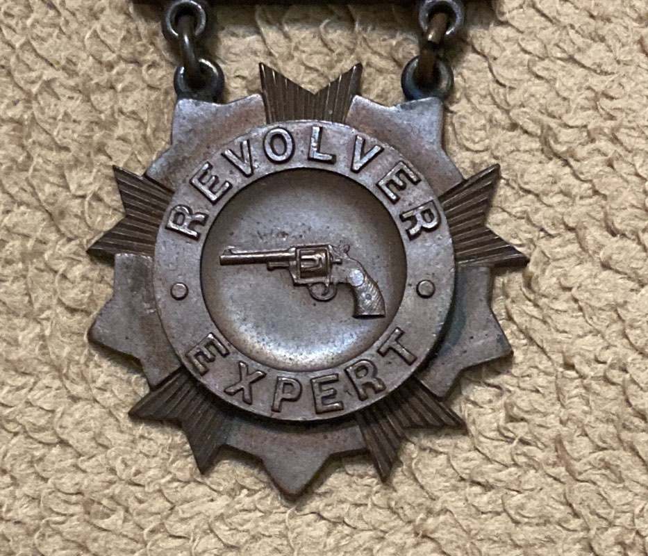 A 4 BAR MASSACHUSETTS NATIONAL GUARD REVOLVER EXPERT MEDAL - MEDALS ...