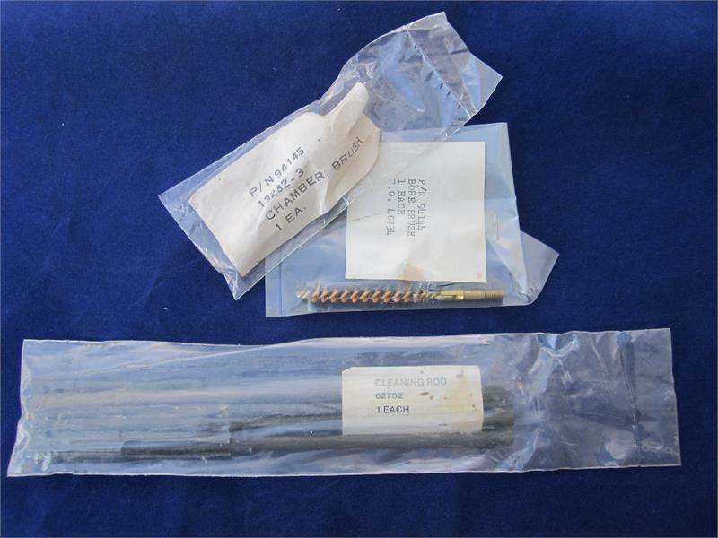 Vietnam dated M16A1 cleaning kit? - RIFLES - U.S. Militaria Forum
