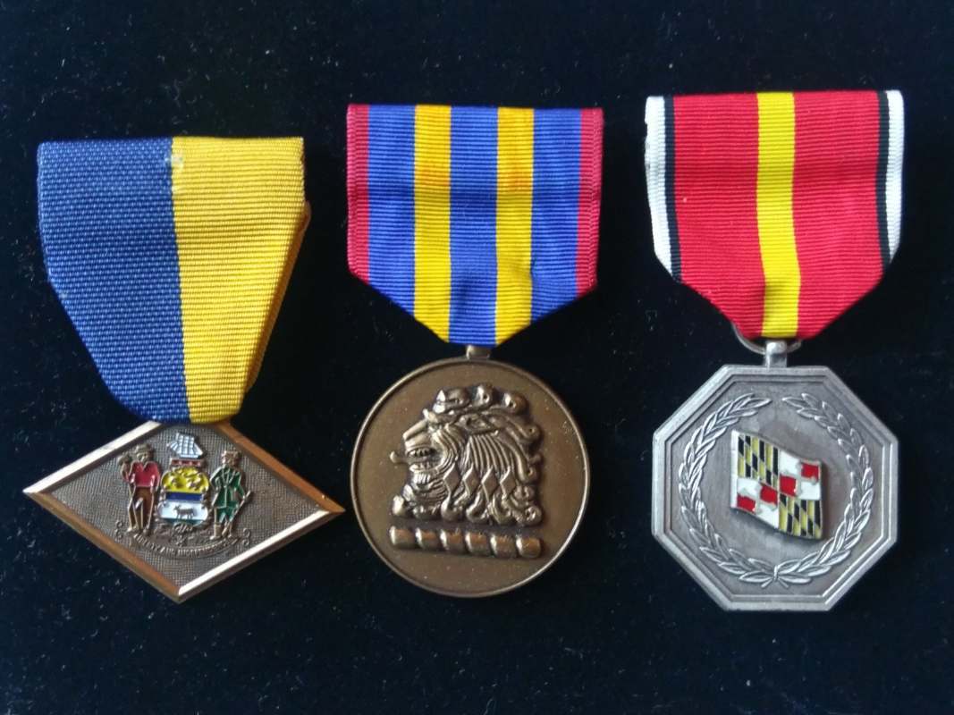 Medal identification needed - MEDALS & DECORATIONS - U.S. Militaria Forum