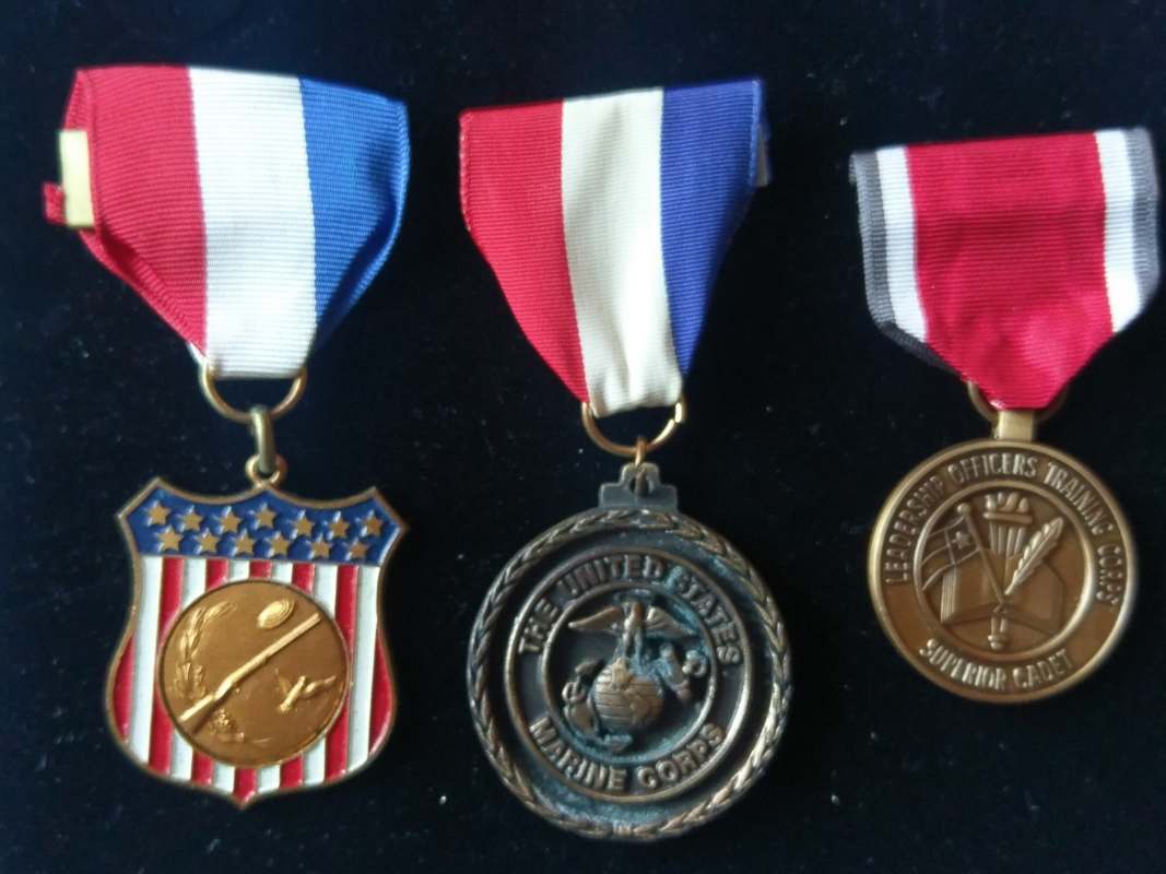 Medal identification needed - MEDALS & DECORATIONS - U.S. Militaria Forum