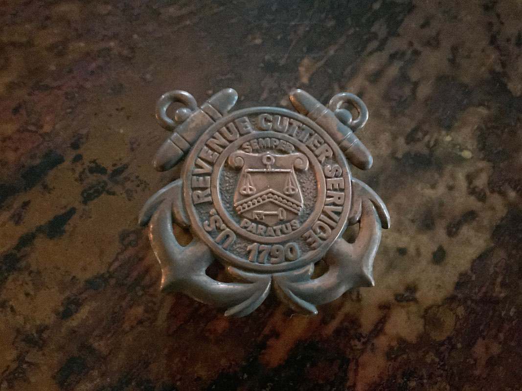 Revenue Cutter Service Cap Badge? - NAVY, COAST GUARD AND OTHER SEA ...