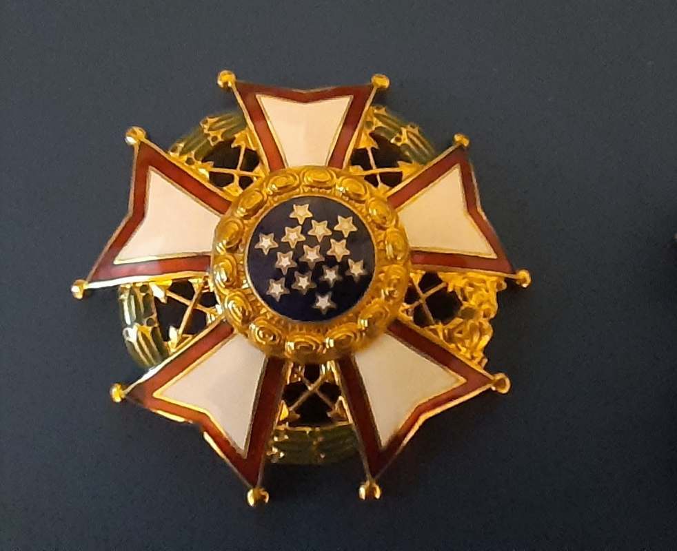 Legion of Merit - CHIEF COMMANDER Set Era Verification HELP Needed ...