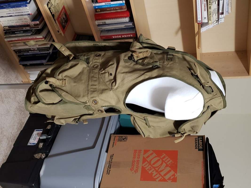 D-Day Assault Vest - Real or Not? - FIELD & PERSONAL GEAR SECTION - U.S ...