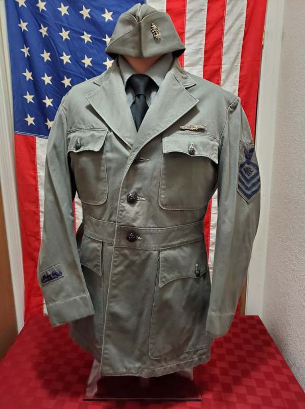 Study: USN WWII Gray Uniforms 1943-1949 - Page 11 - NAVAL & SEA SERVICE ...