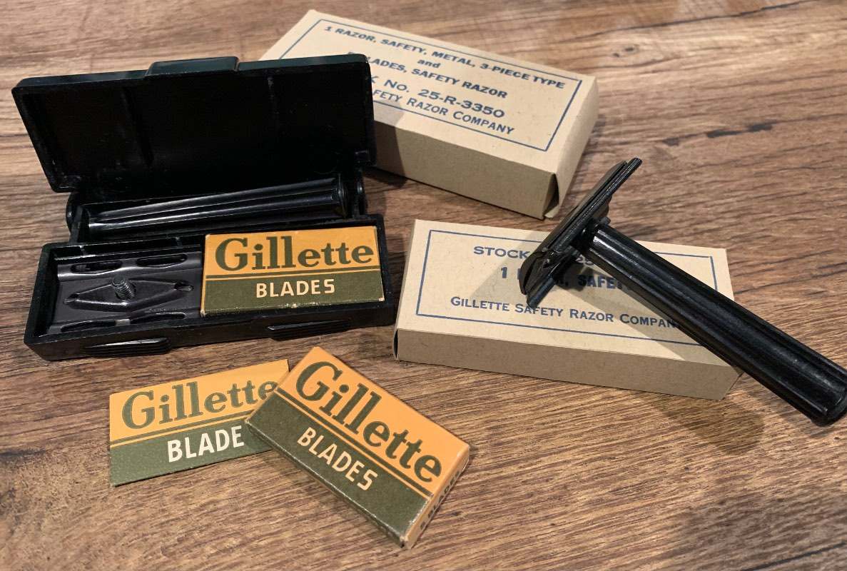 Army Issue Gillette Tech Razors - FIELD & PERSONAL GEAR SECTION - U.S ...