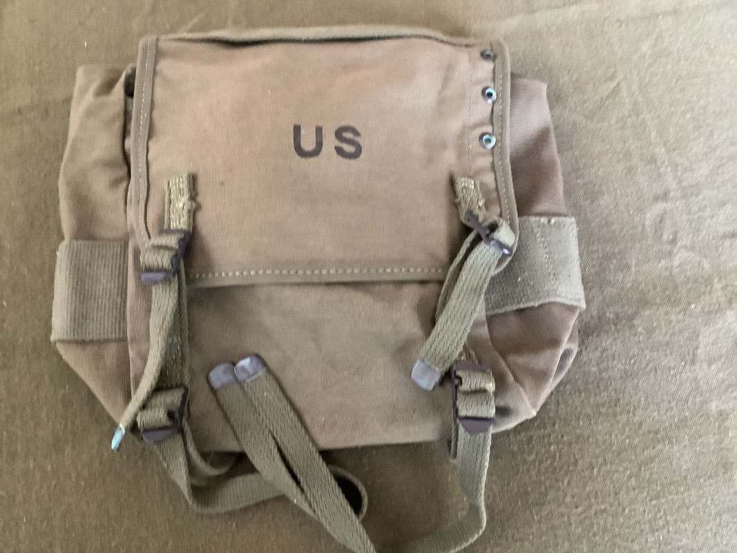 Unissued Vietnam War M1956 Pack, Two Slings. - FIELD & PERSONAL GEAR ...